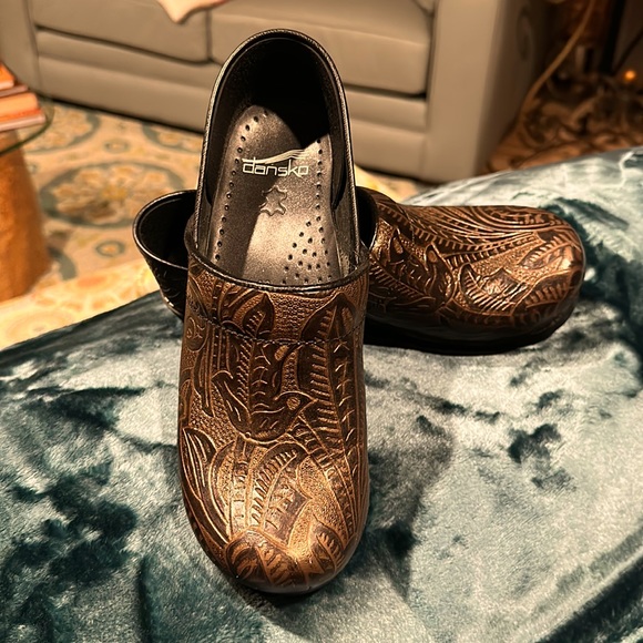Dansko | Shoes | Dansko Professional Clogs Size 38 | Poshmark